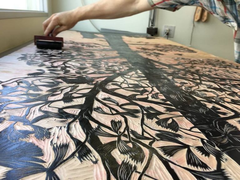 SEVEN ARTISTS PRINT WOODCUTS OUTDOORS DURING EASTHAMPTON'S ART WALK ...