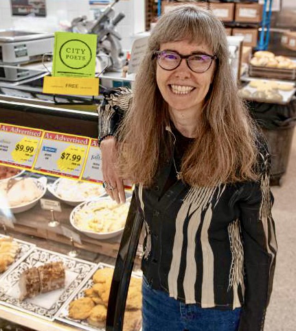 Poetry for the People: Easthampton Poet Laureate Carolyn Cushing | Easthampton City Arts